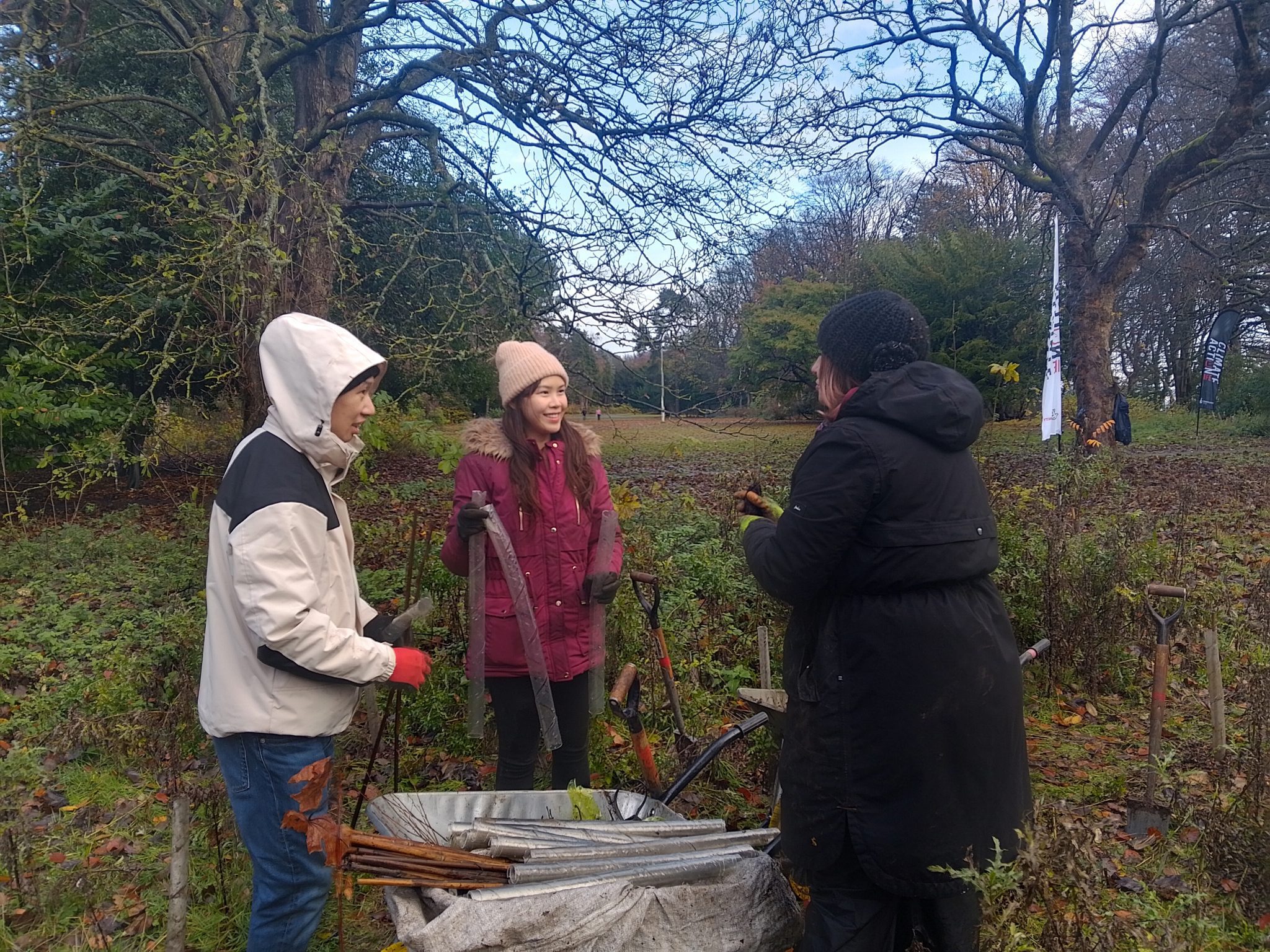 Climate Action Fife | Community tree planting at Balbirnie Park